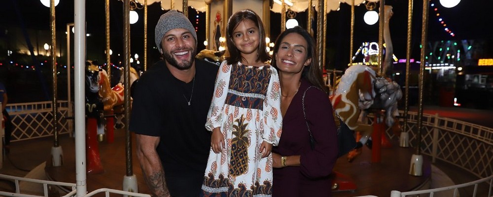 Revista Portfolio | Jesus Luz e Carol Ramiro comemoram cinco anos da ...